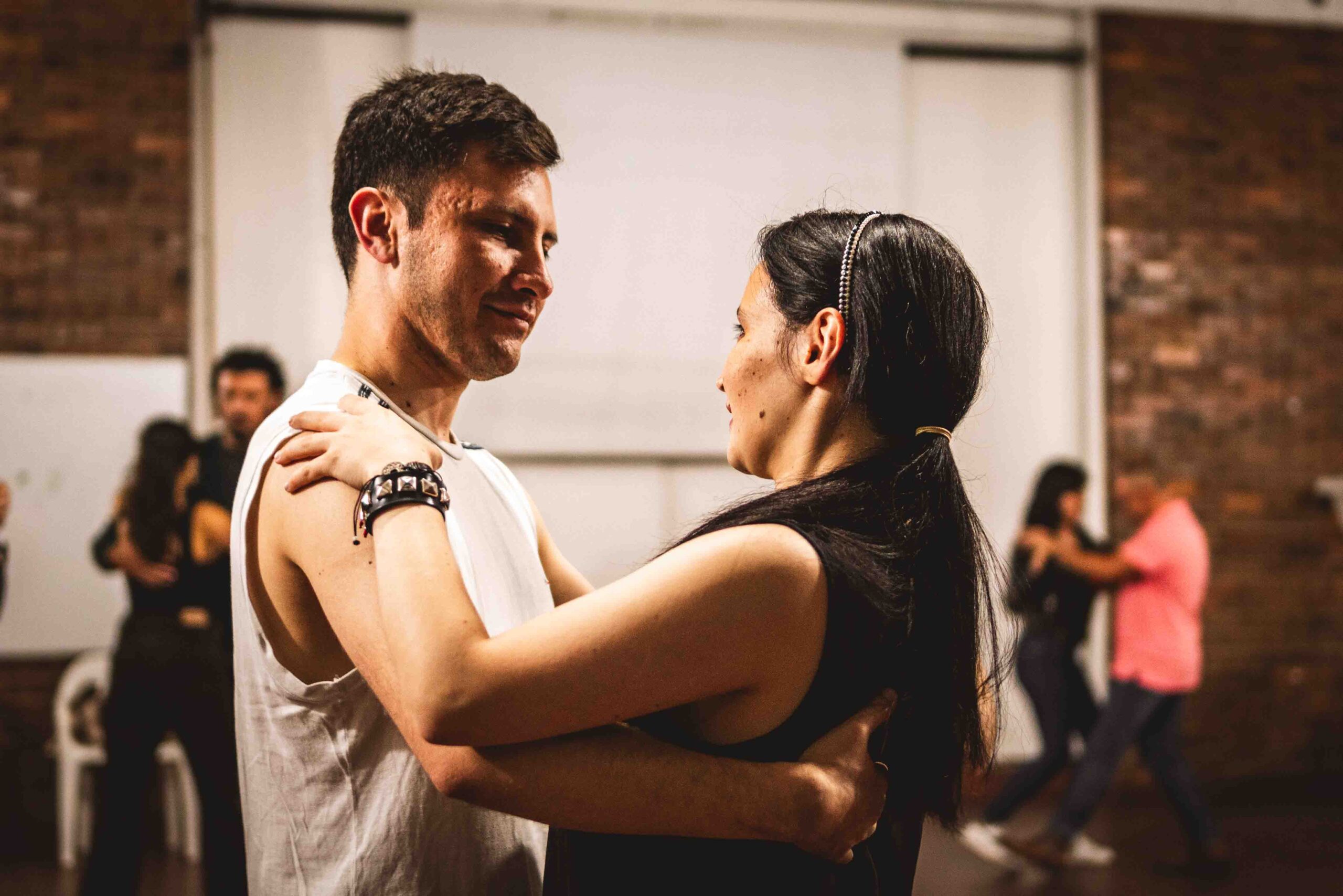 Reverie Tango Club - Aprende a Bailar Tango en Bogotá